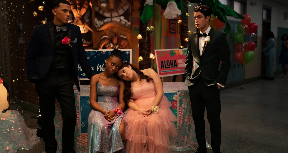 Naomi: Worst Prom Ever | ComicBookClog